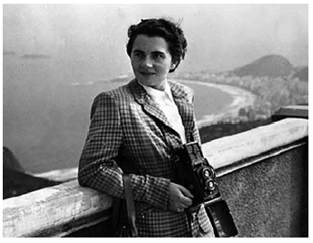 A fotografia e seus duplos: mulheres invisíveis e retratos impossíveis