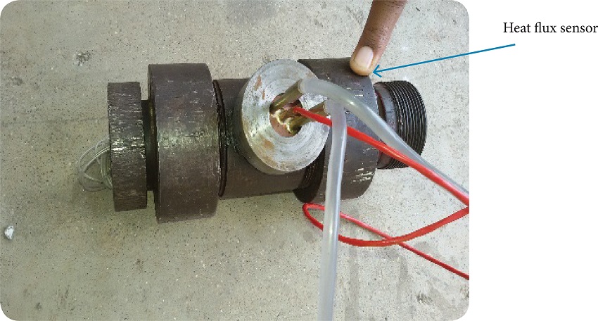 Studies on Heat Flux Imparted on Thermal Insulation Inside Rocket Motor ...