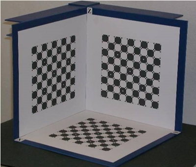 Analysis of the kinematic variation of human gait under different ...